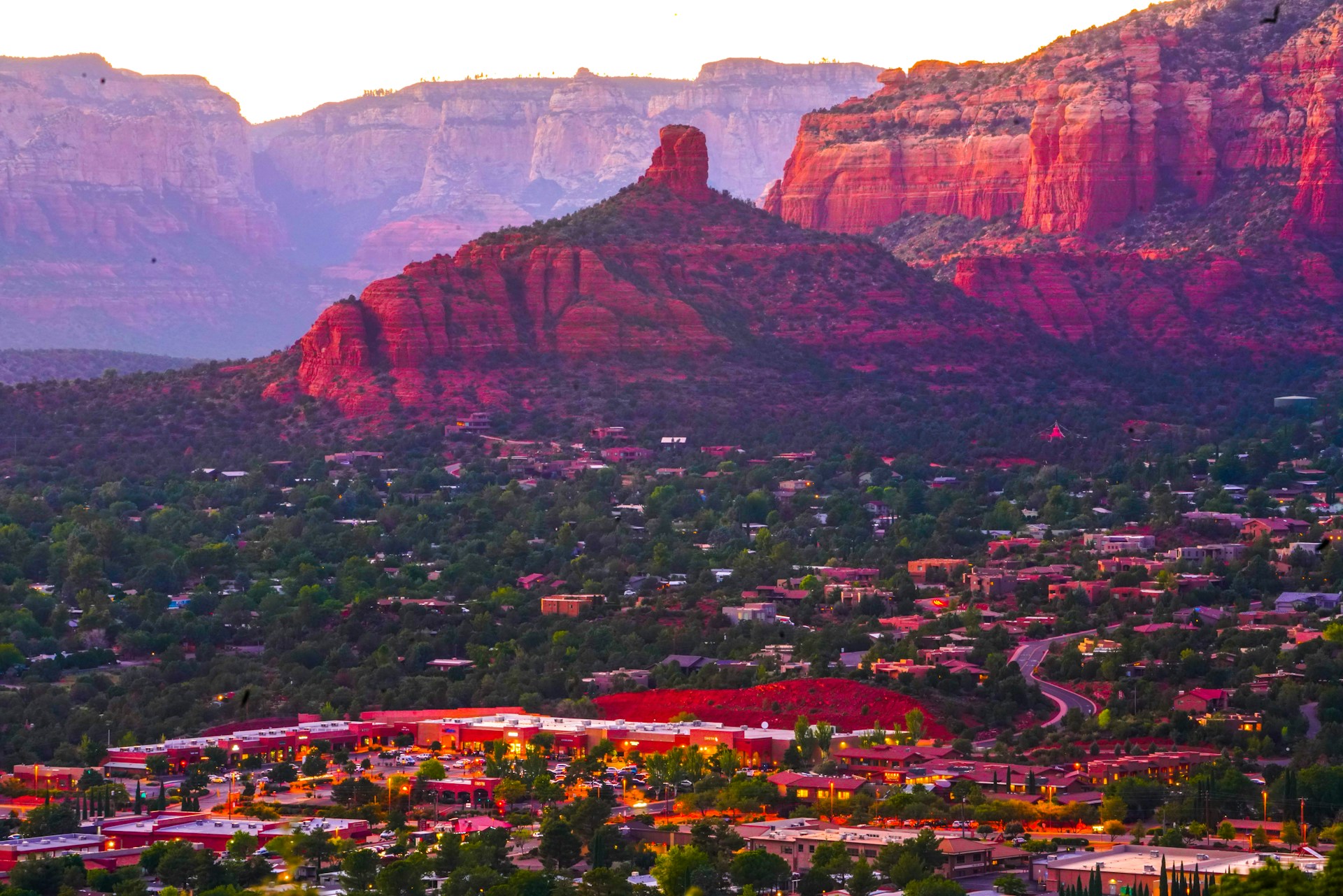 Why Spring is The Best Time to Visit Sedona | Porter